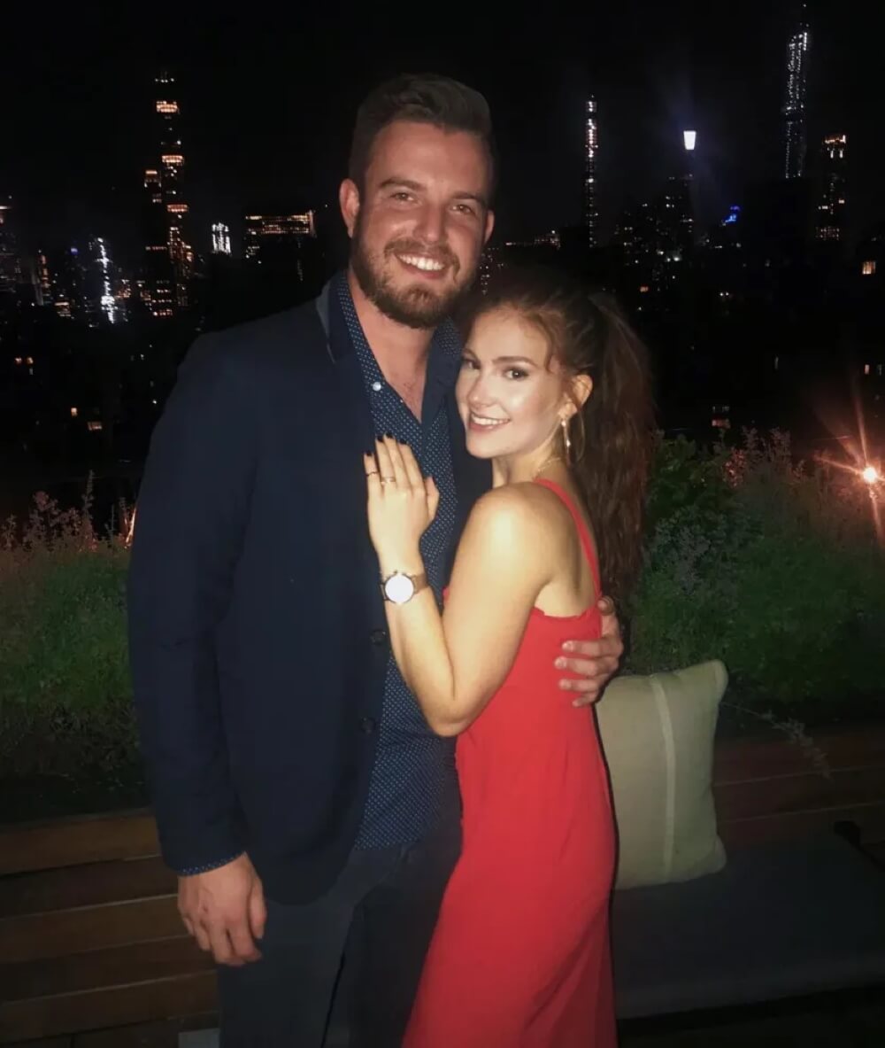 Riley Clemmons Husband, Age, Height, Net Worth, Songs, Wiki