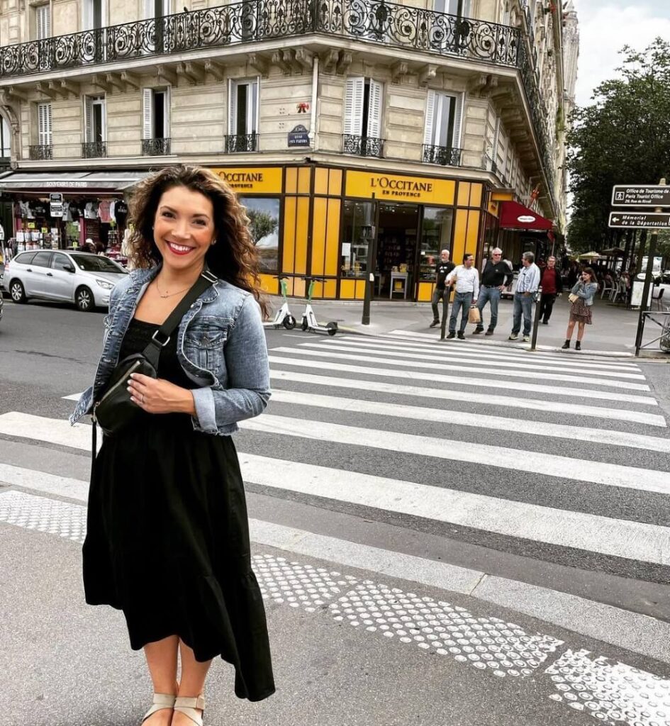 Ali Carr Bio, QVC, Age, Parents, Husband, Net Worth, Wiki