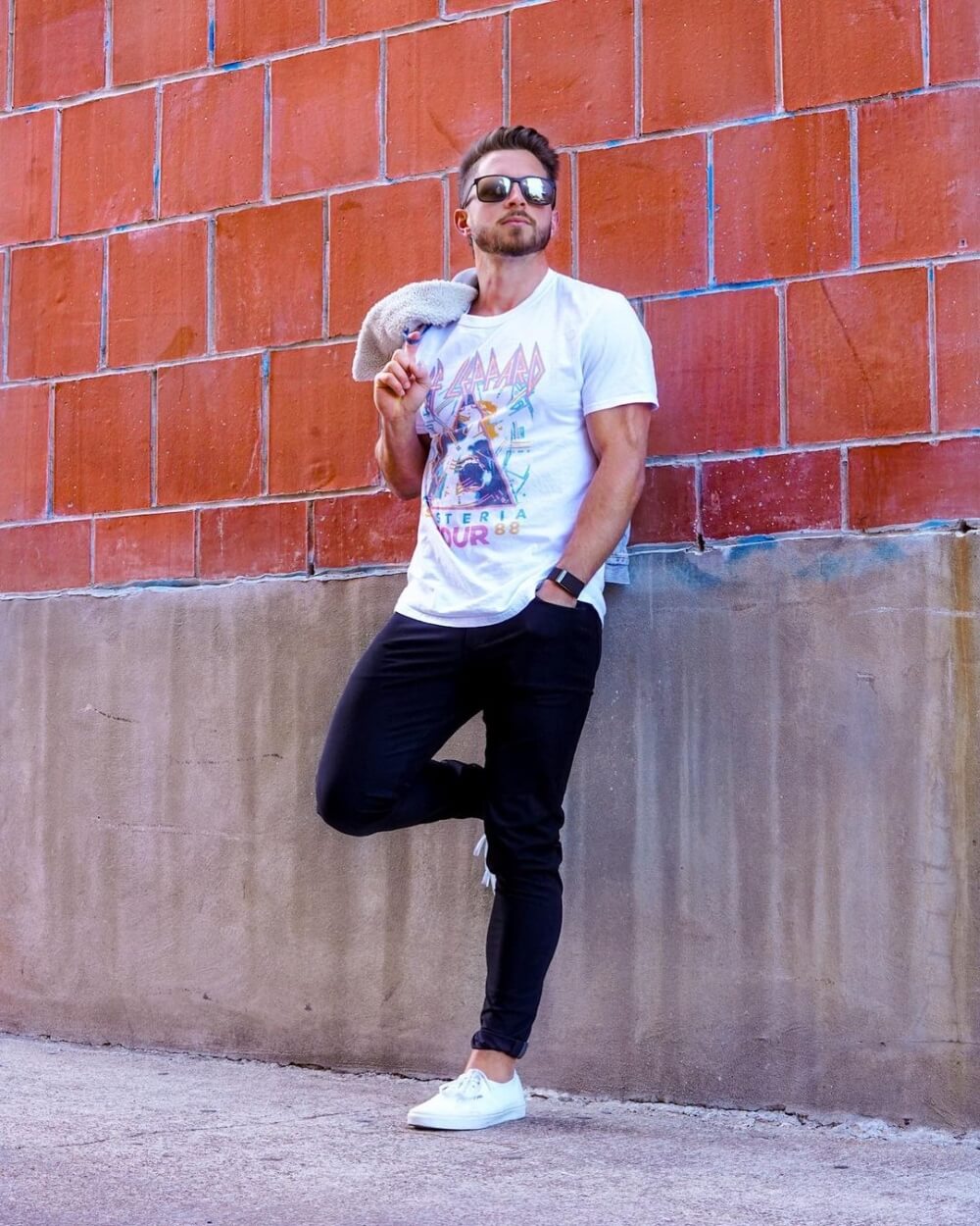 Zach Rocheleau Age, Height, Net Worth, Wife, Weight, Bio