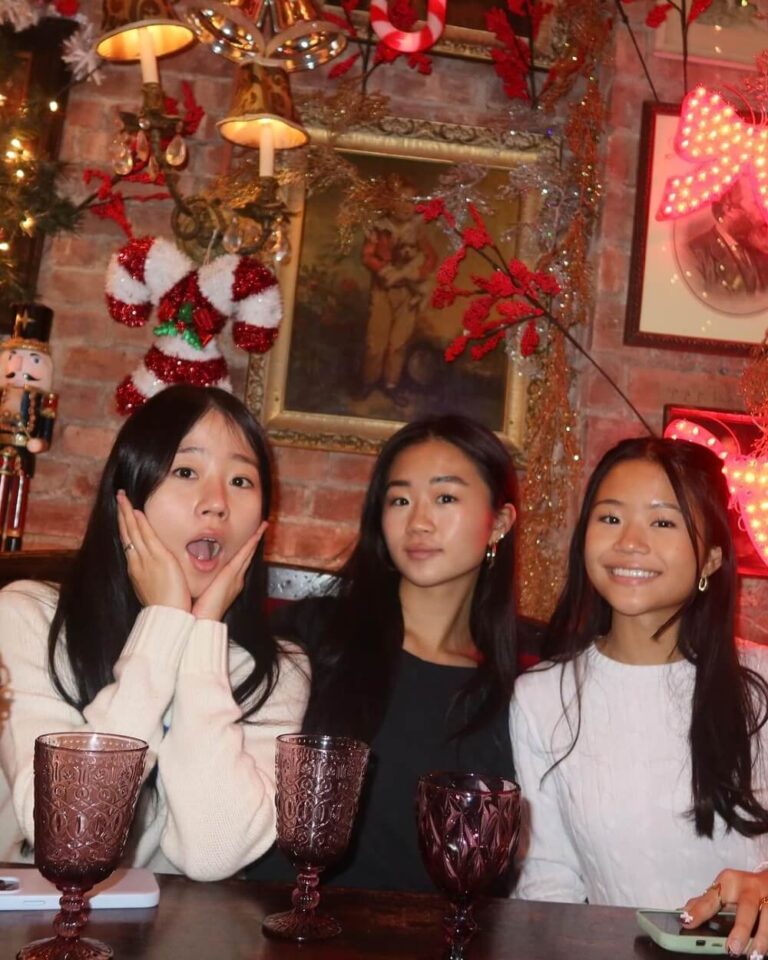 Evelyn Ha Age, Height, Parents, Boyfriend, Net Worth, Sisters