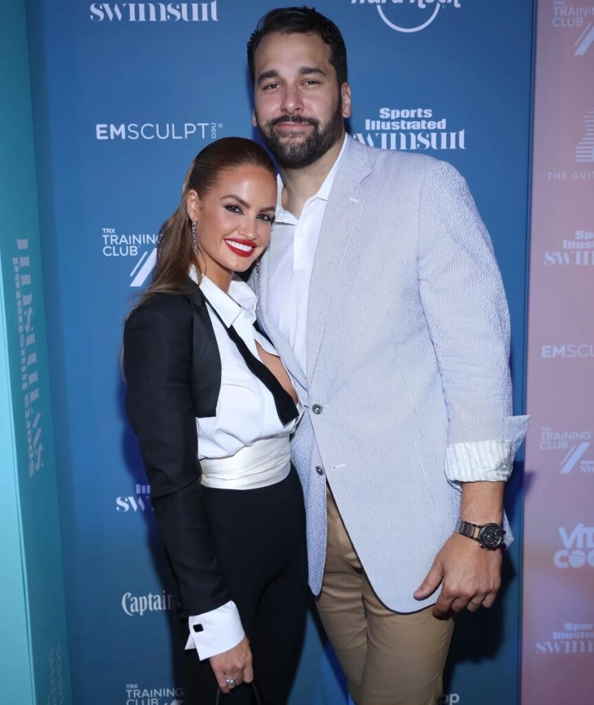 Haley Kalil Net Worth, Husband, Age, Height, Parents, Bio