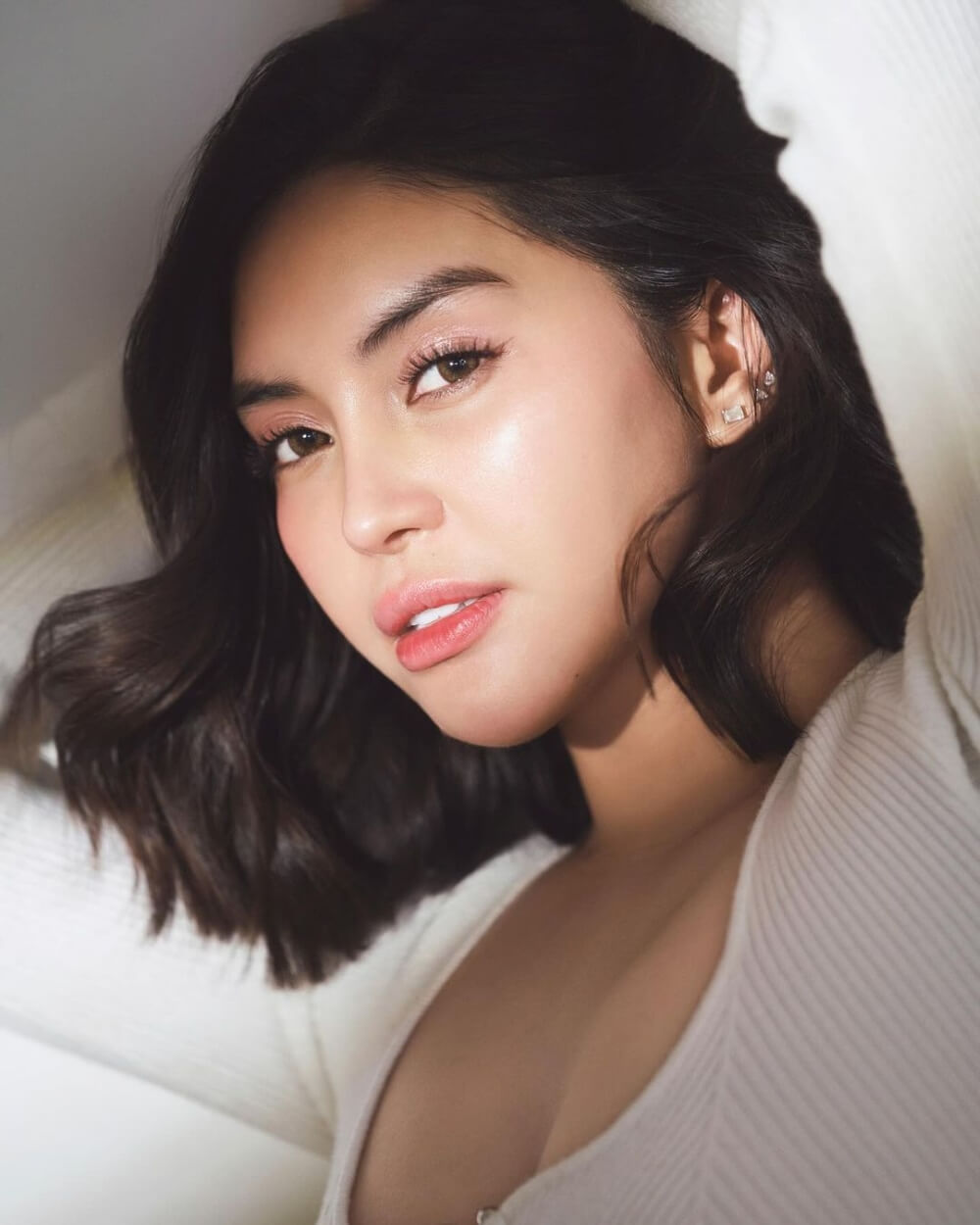 Glenda Dela Cruz Bio, Age, Husband, Net Worth, Height, Parents