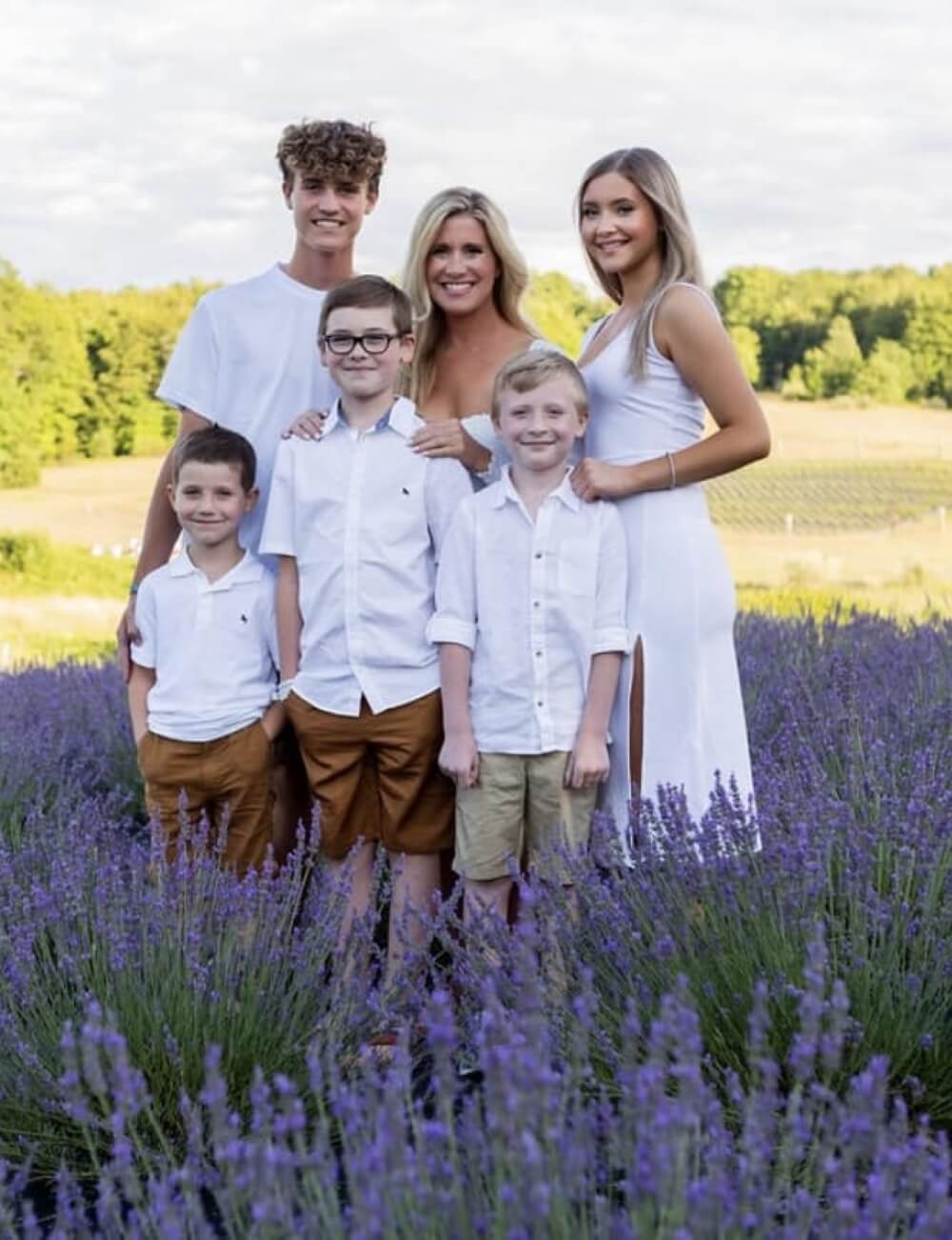 Kim Adams Bio, Age, Net Worth, Height, Husband, Kids, Health