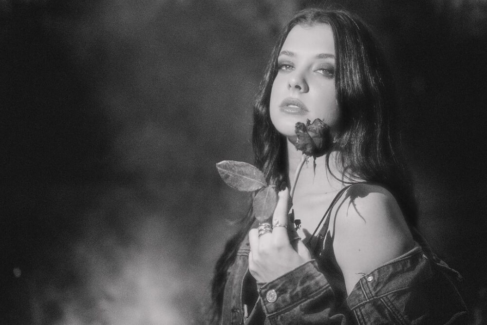 Lanie Gardner Bio, Age, Height, Net Worth, Boyfriend, Songs