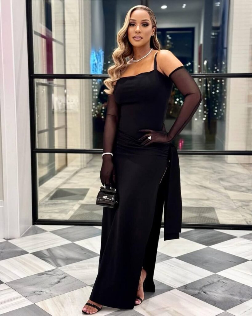 Who is LeBron's Wife Savannah James? Age, Height, Net Worth