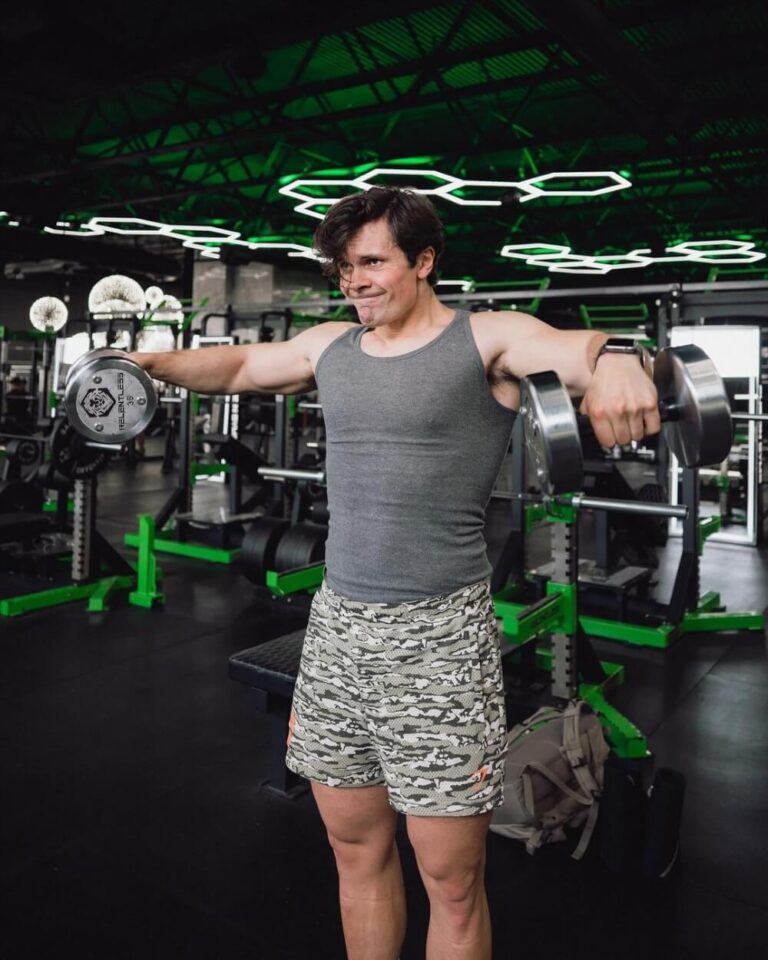 Will Tennyson Age, Height, Wife, Weight, Net Worth, Parents, Bio