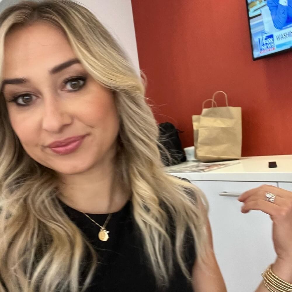 Kara Frederick Husband, Age, Height, Net Worth, Kids, Bio