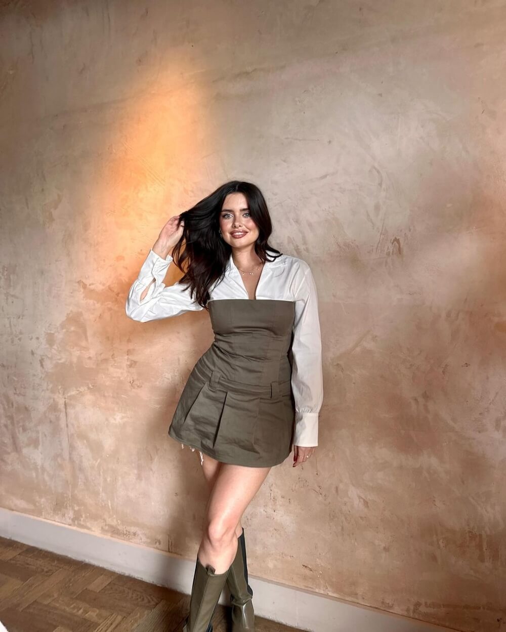 Sadie Bass Age, Height, Husband, Songs, Net Worth, Parents