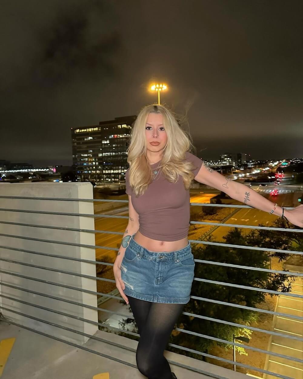 Arii Twitch Bio Real Name, Age, Boyfriend, Net Worth, Height