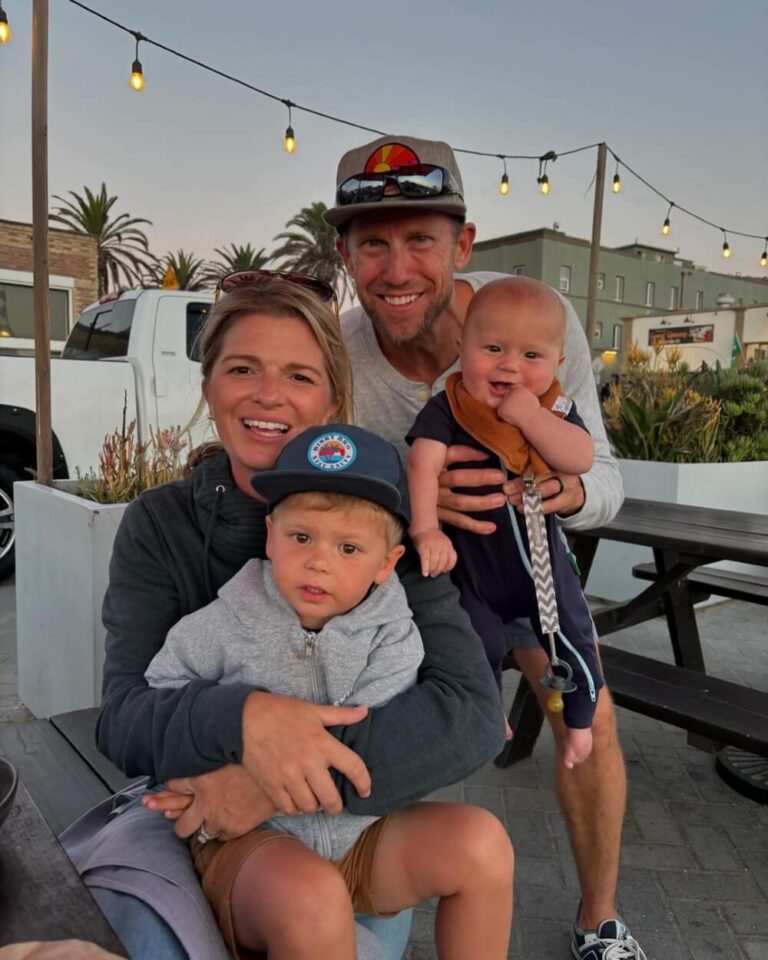 Lindsey Thiry Bio, Age, Husband, Kids, Net Worth, Height, Family