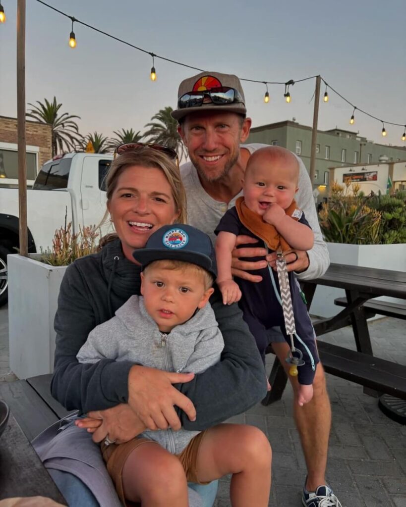 Lindsey Thiry Age, Husband, Kids, Net Worth, Salary, Career