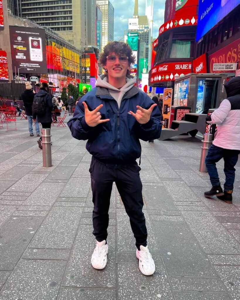 Gibson Ardoline Age, Height, Siblings, Net Worth, Girlfriend, Weight