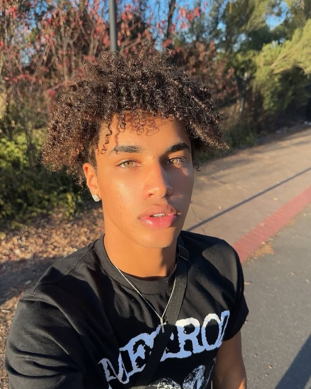 Notej Real Name, Age, Ethnicity, Height, Net Worth, Girlfriend