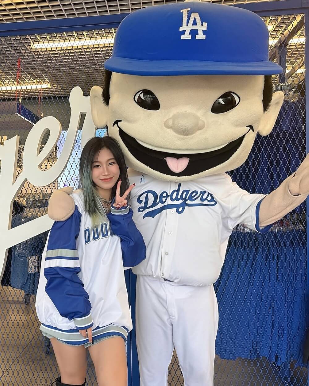 Shulun Chen Age, Real Name, Height, Boyfriend, Net Worth