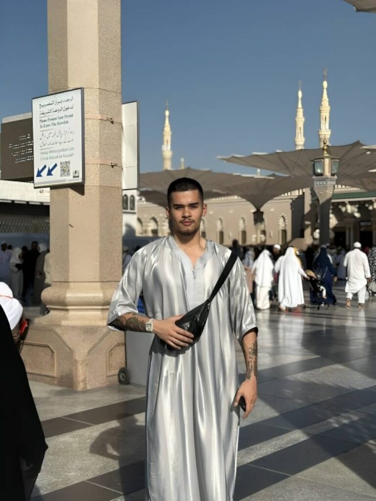 Sneako Real Name, Height, Age, Ethnicity, Wife, Net Worth