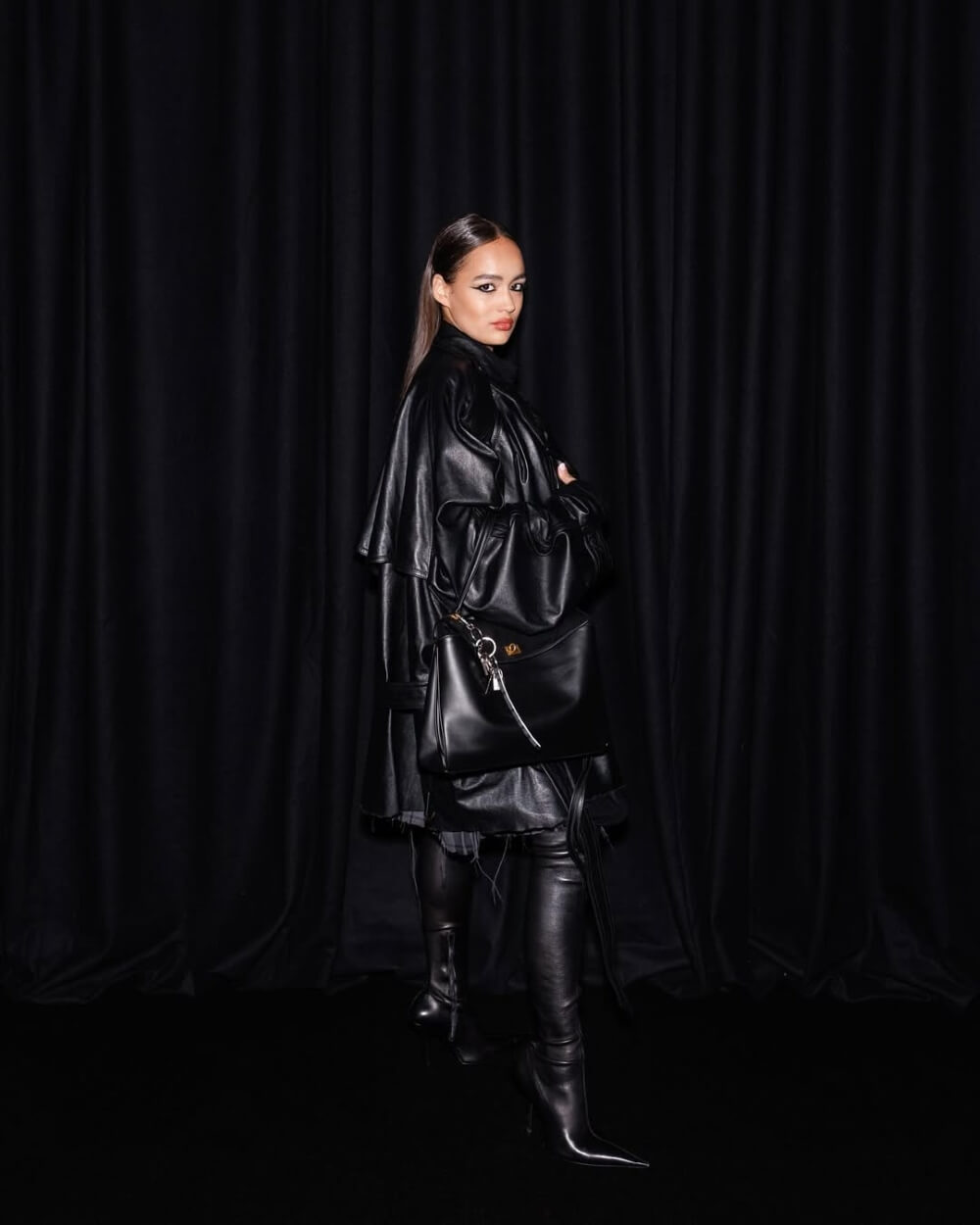 Thalia Besson Age, Ethnicity, Parents, Height, Net Worth, Boyfriend