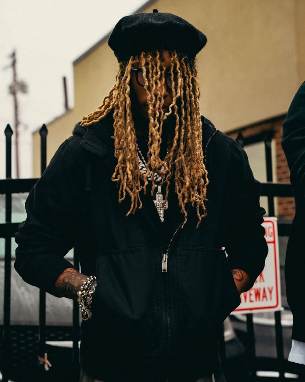 OTR Chaz Age, Real Name, Height, Wife, Net Worth, Son, Merch