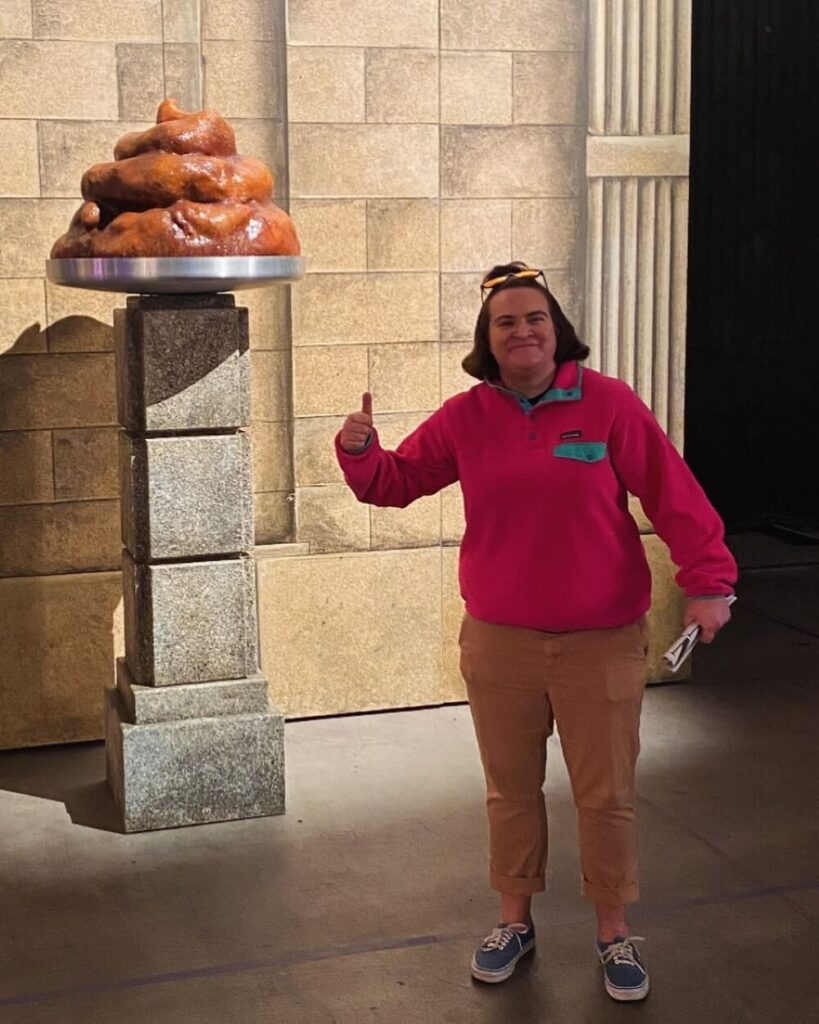 Betsy Sodaro Disability, Age, Husband, Net Worth, Parents