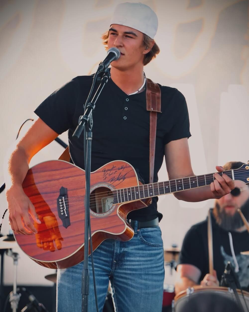 Brayden Lape Age, Net Worth, Height, Girlfriend, Football, College
