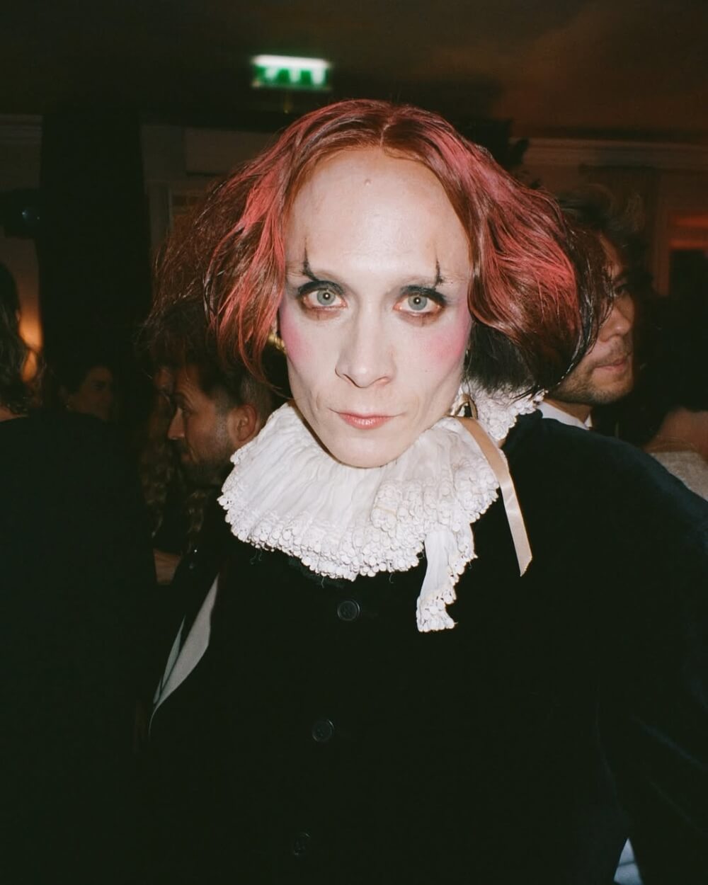 Hugo Hamlet Age, Birthday, Wife, Parents, Net Worth