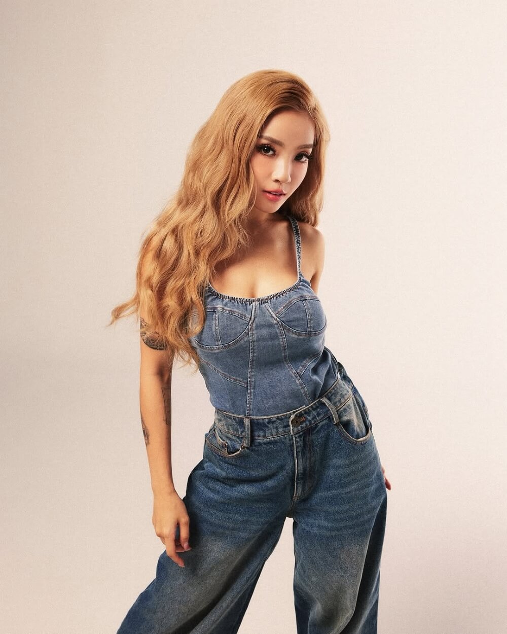 Naomi Neo Husband, Age, Net Worth, Height, Parents, Kids, Wiki