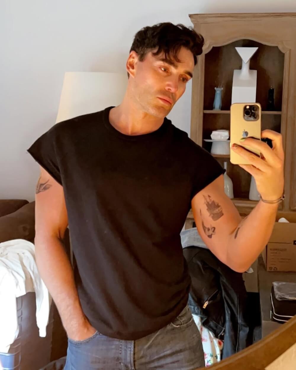 Nick Hounslow Wife, Age, Height, Net Worth, Kids, Ethnicity, Wiki