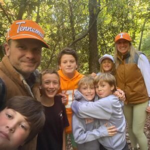 Pete Hegseth Age, Net Worth, Wife, Children, Height, Wiki