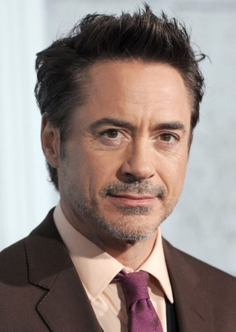 Top 9 Dark Haired Male Actors