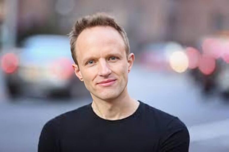 Aron Accurso Age, Net Worth, Wife, Religion, Children, Height