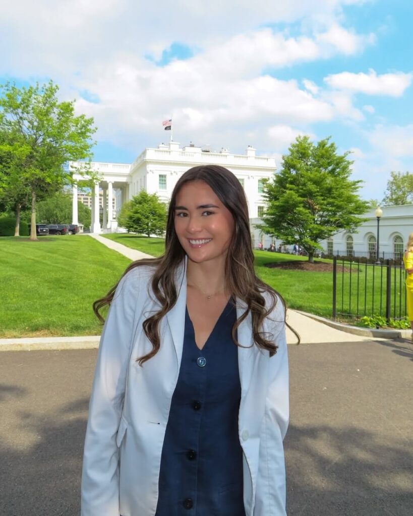 Paula Scanlan Age, Ethnicity, Husband, Net Worth, Parents, Height