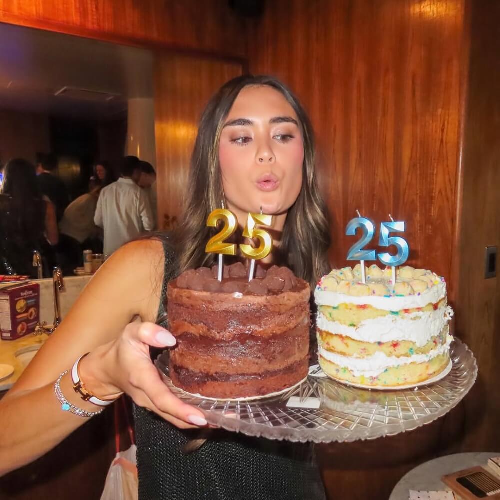 Paula Scanlan Age, Ethnicity, Husband, Net Worth, Parents, Height