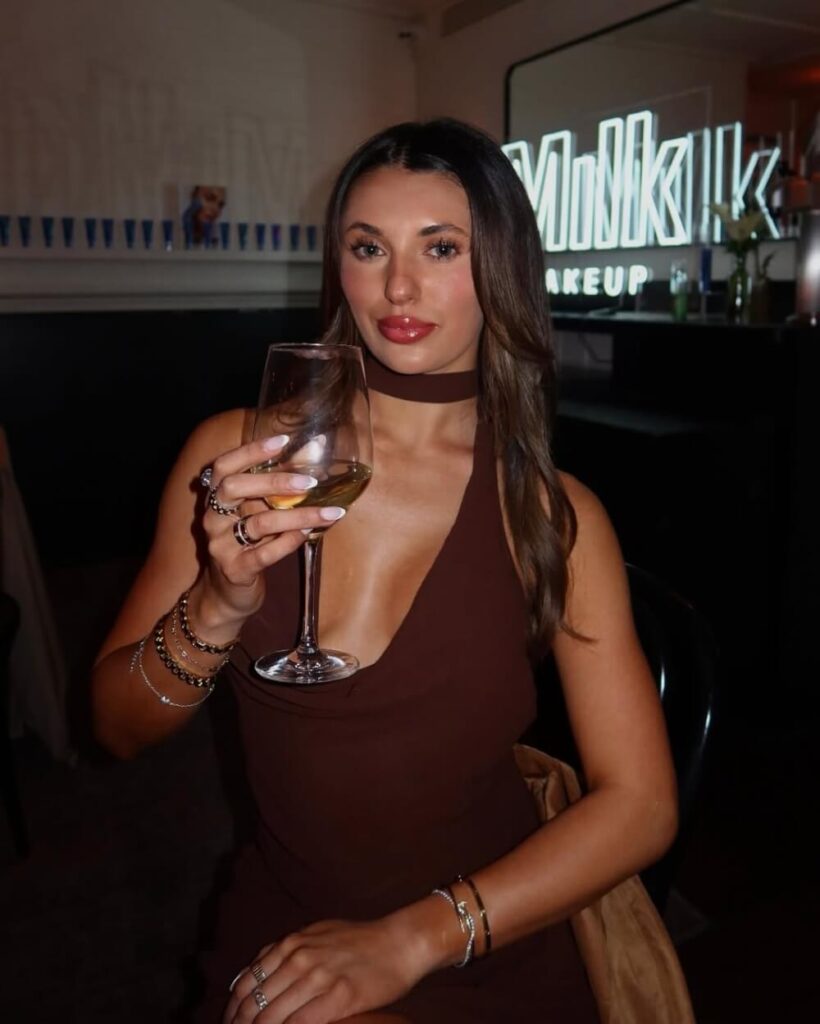 Zarah Kelleher Age, Parents, Boyfriend, Height, Net Worth, Bio