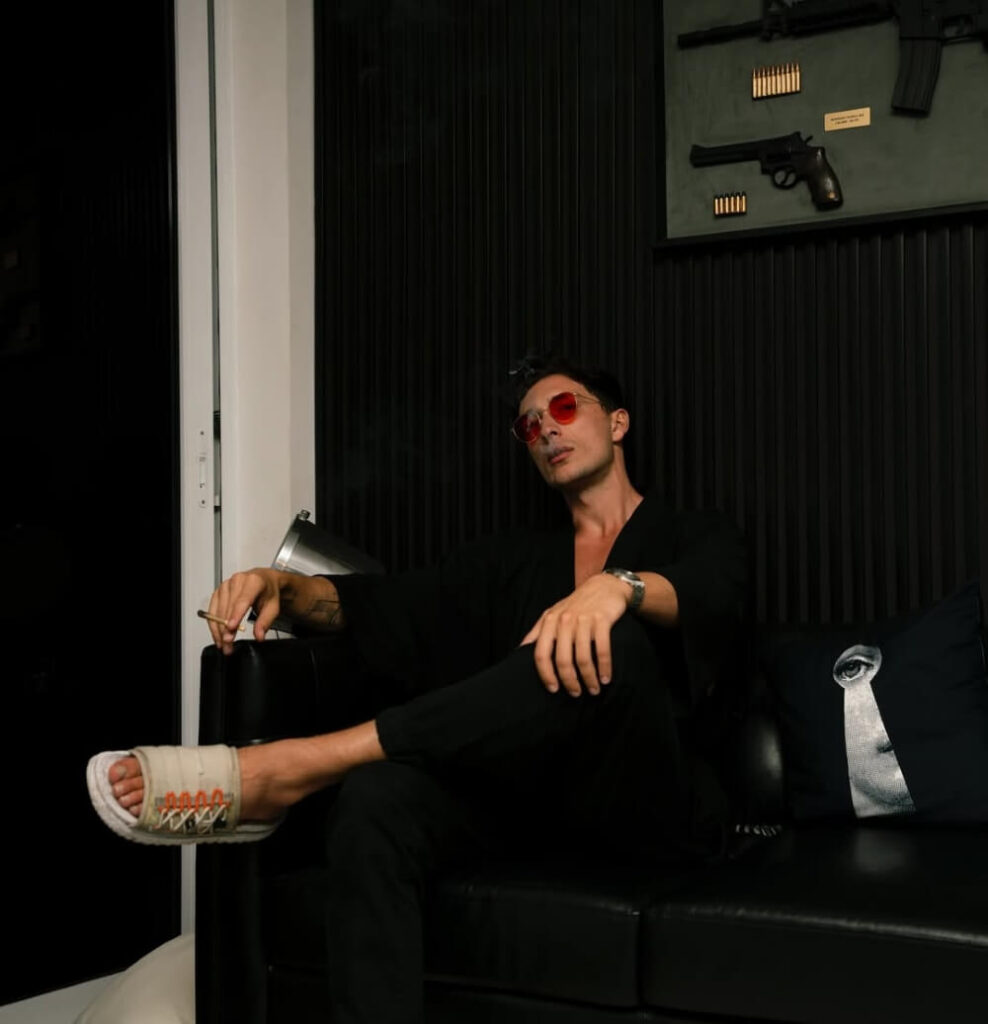 Luke Belmar Wife, Age, Height, Net Worth, Borther, Wiki