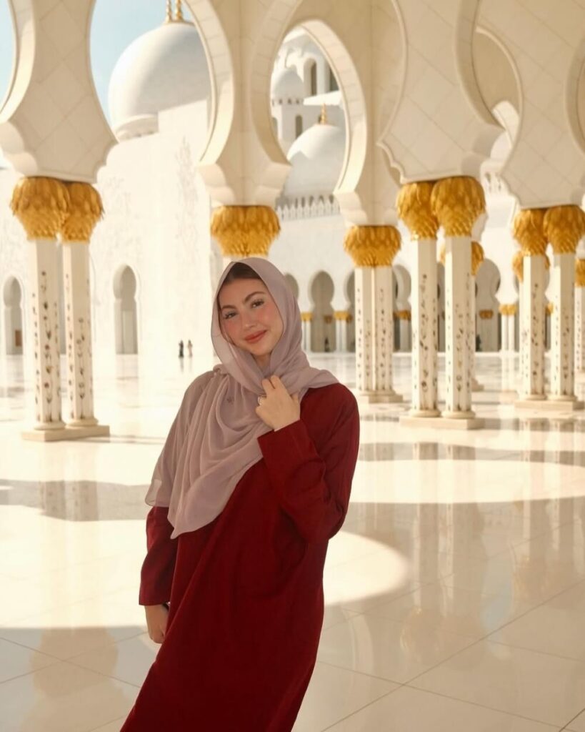 Saby Hesri Real Name, Age, Height, Boyfriend, Net Worth, Religion