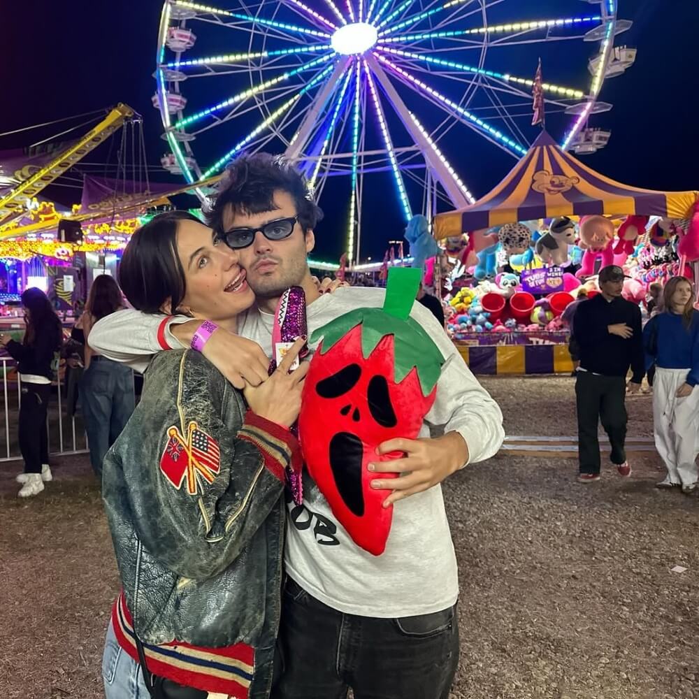 Devon Carlson Age, Boyfriend, Net Worth, Height, Parents, Weight