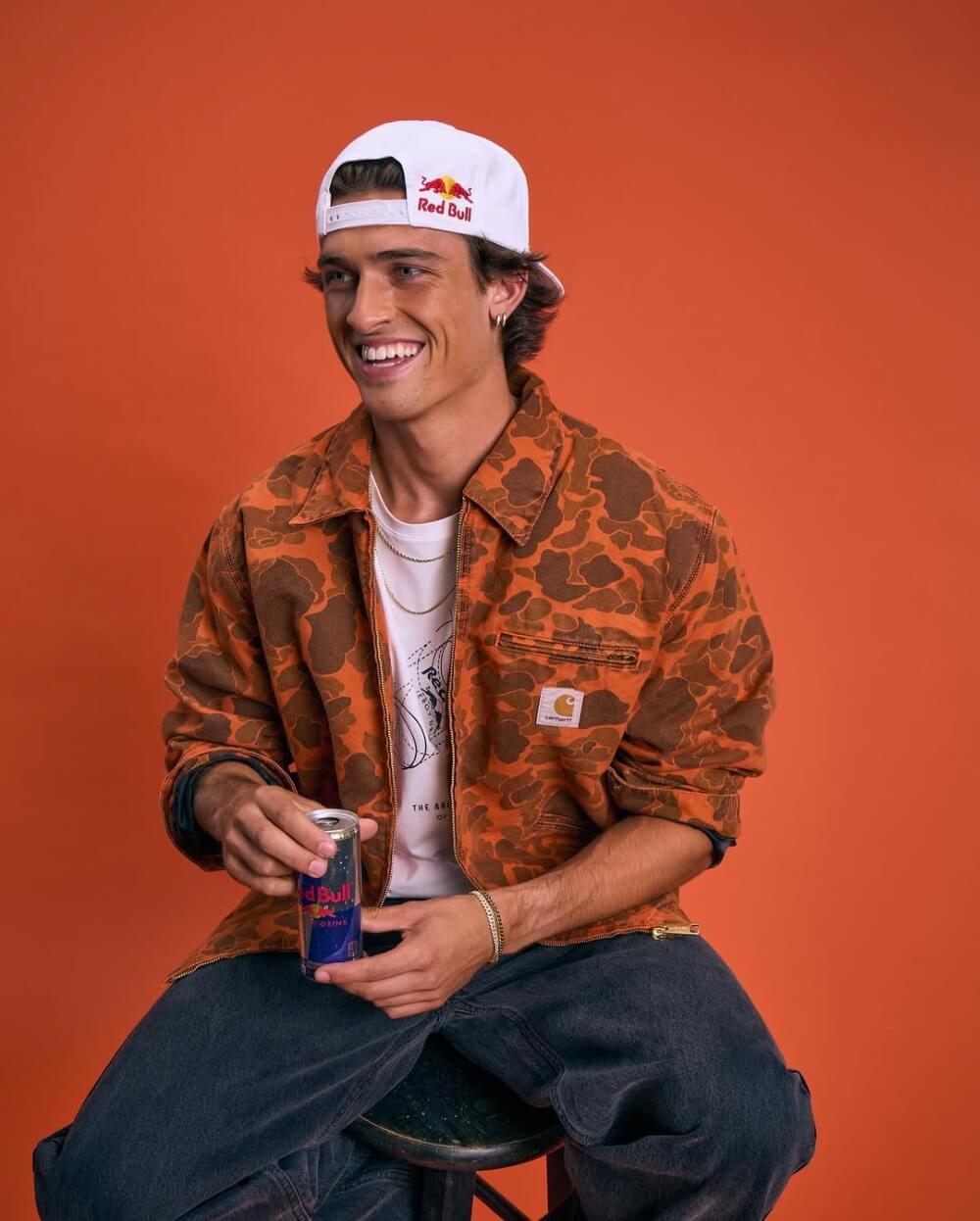 Sam Hurley Age, Height, Brother, Net Worth, Girlfriend, Ethnicity