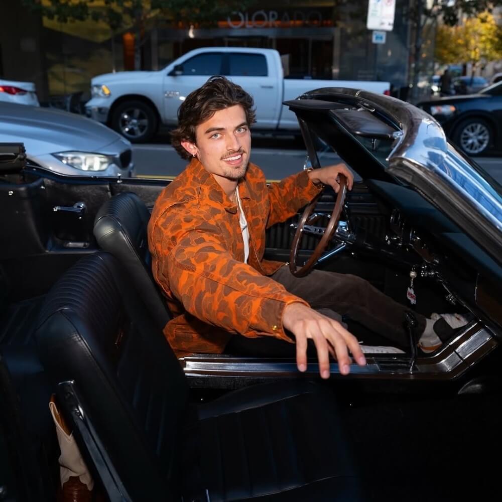 Sam Hurley Age, Height, Brother, Net Worth, Girlfriend, Ethnicity