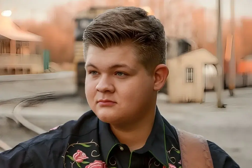 Alex Miller Age, Net Worth, Height, Wife, Songs, Parents, Bio