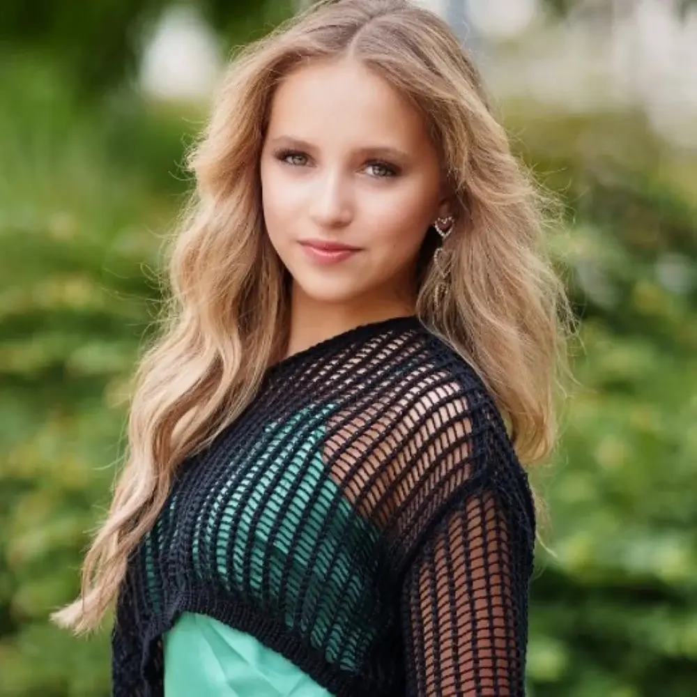 Lilliana Ketchman Age, Height, Net Worth, Boyfriend, Parents