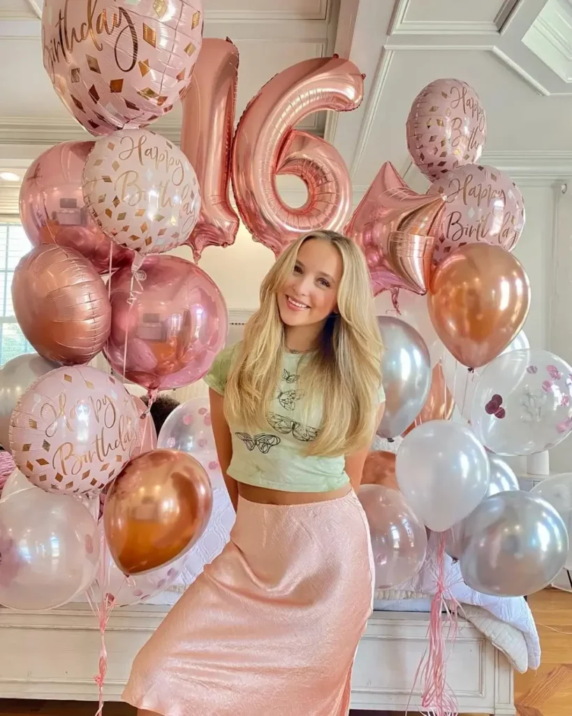 Lilliana Ketchman Age, Height, Net Worth, Boyfriend, Parents