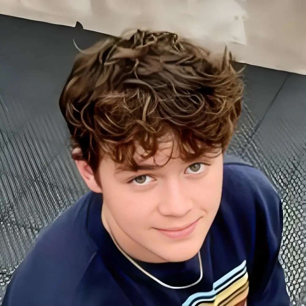 Will Cullen Age, Wife, Net Worth, Height, Songs, Parents, Wiki