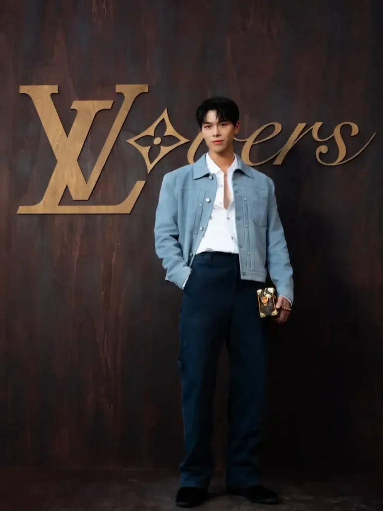 Aaron Gillespie Wife, Age, Net Worth, Songs, Kids, Height, Bio