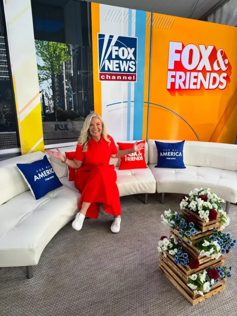 Janice Dean Age, Height, Weight, Husband, Kids, Net Worth, Wiki
