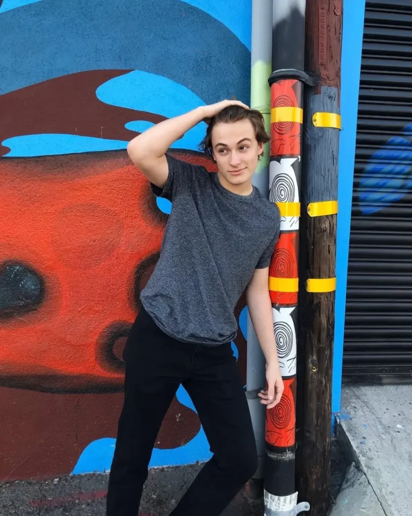 Logan Pepper Age, Wife, Child, Height, Net Worth, Parents, Bio