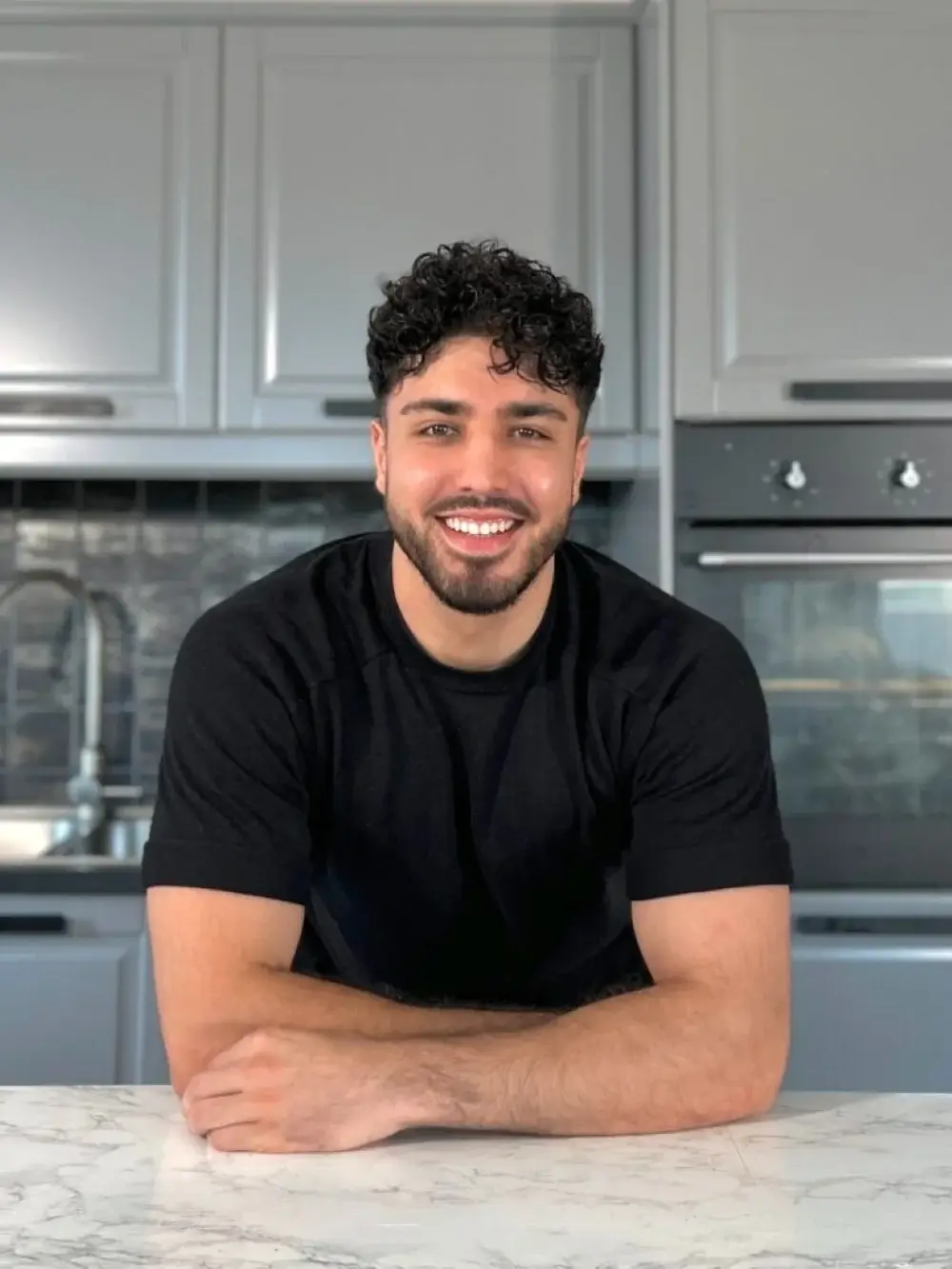Ahmad Noori Dr Vegan Wife, Age, Height, Book, Net Worth, Bio