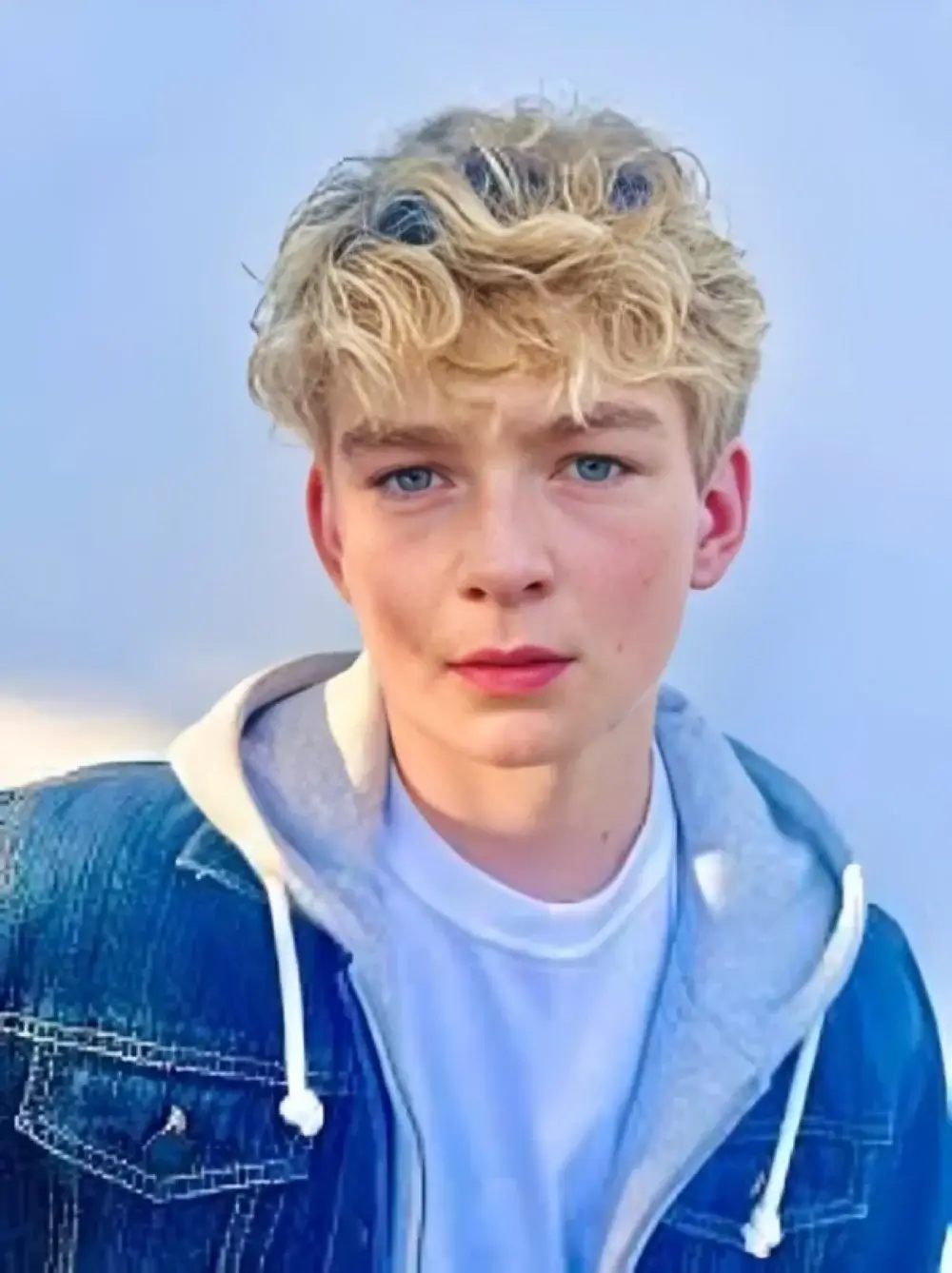 Kaido Lee Roberts Age, Height, Ethnicity, Girlfriend, Net Worth