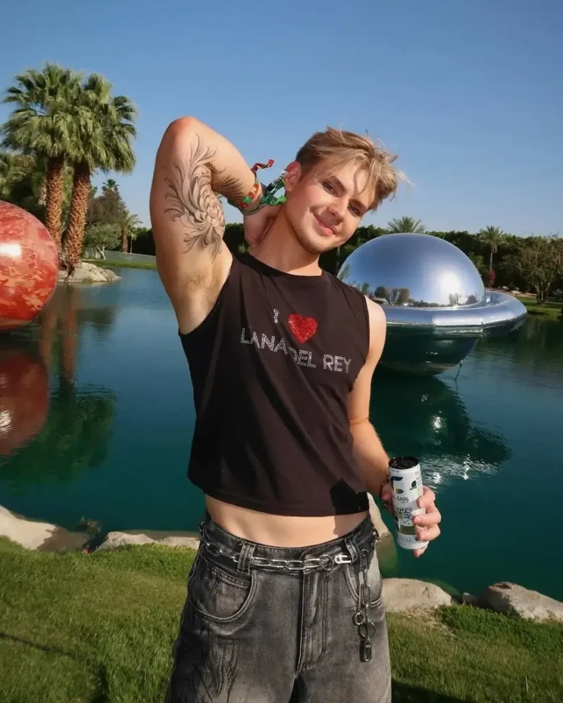 Trevor Barrett Bio, Age, Partner, Net Worth, Height, Parents