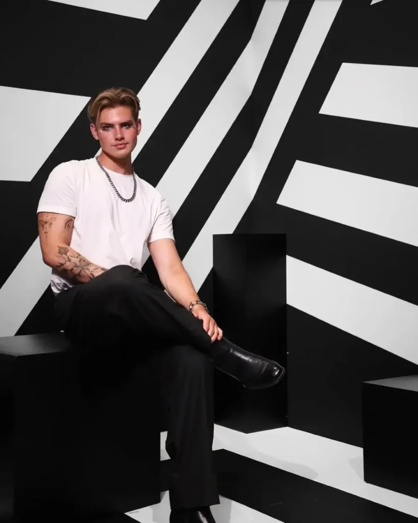 Trevor Barrett Bio, Age, Partner, Net Worth, Height, Parents