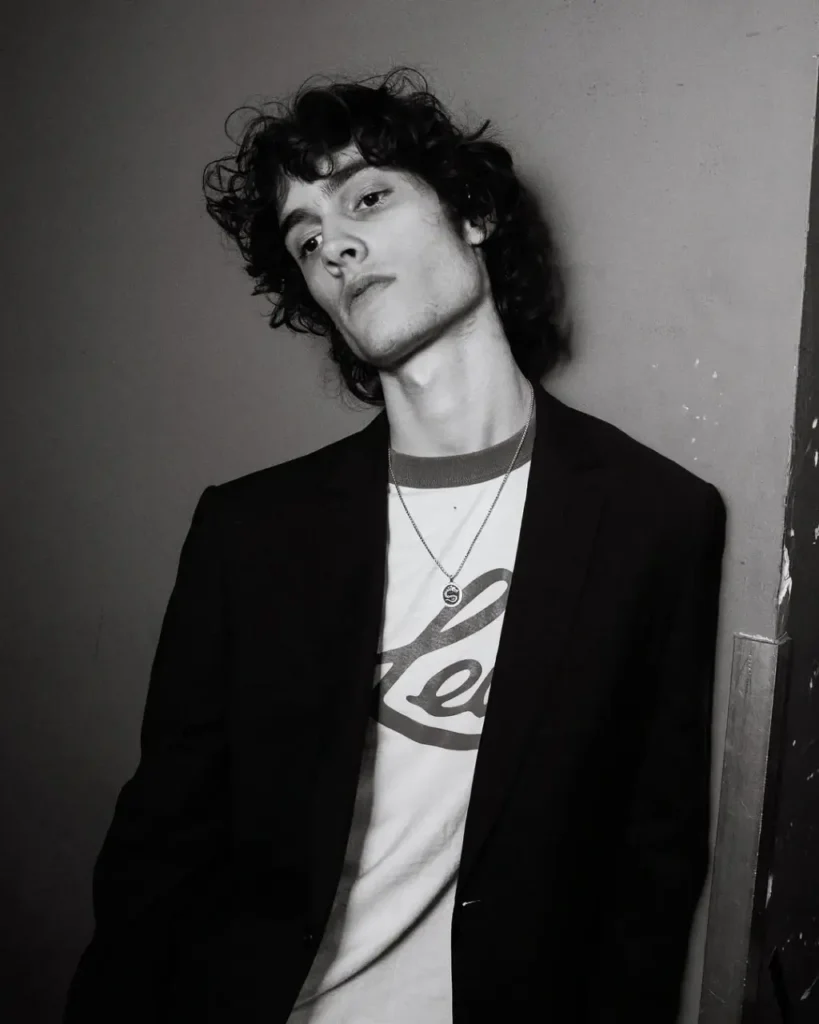 Shane Boose (Sombr) Height, Age, Net Worth, Parents, Ethnicity